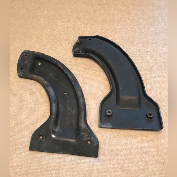 GM | Other | Chevrolet Gmc Front Fender Brackets Brace 579453 15709454 ...